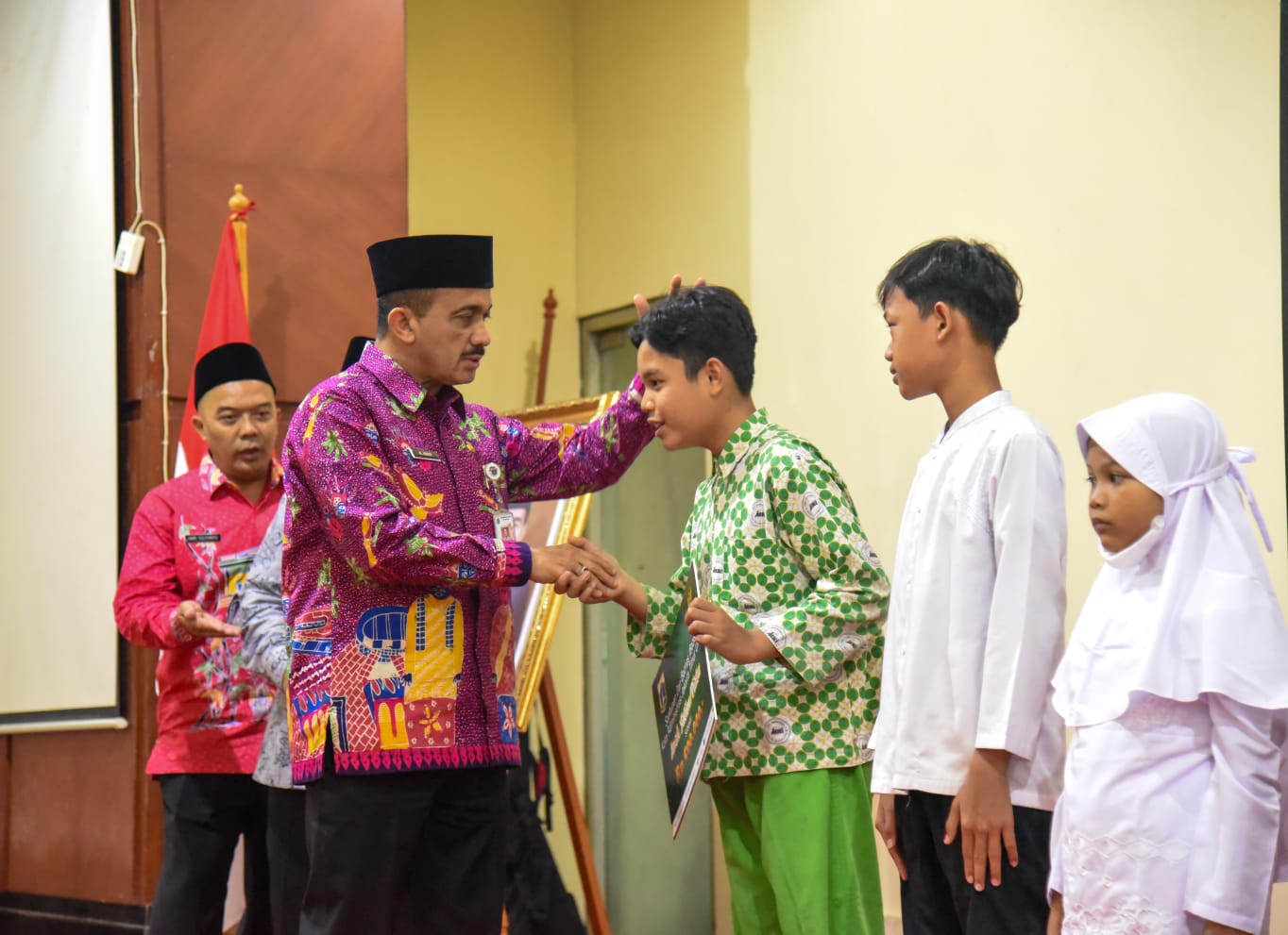 Peringati 1 Muharram 1445 H, Walikota Ajak ASN Jakarta Timur Intropeksi ... Peringati 1 Muharram 1445 H, Walikota Ajak ASN Jakarta Timur Intropeksi ...
